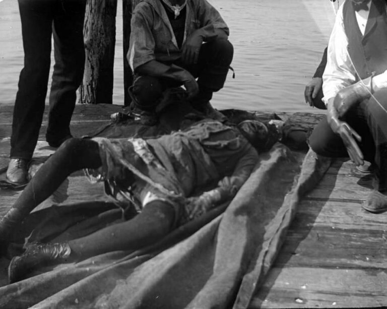 The General Slocum Disaster: How a Fire on a Single Steamboat Killed ...