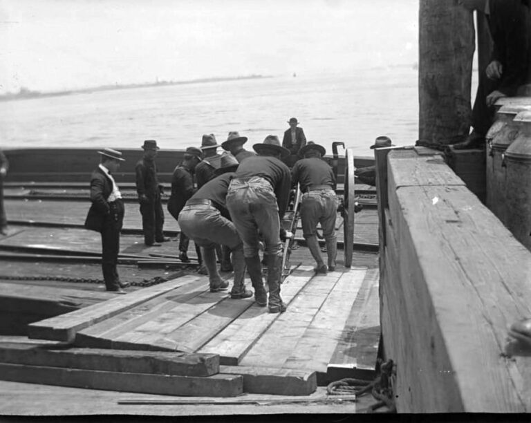 The General Slocum Disaster: How a Fire on a Single Steamboat Killed ...