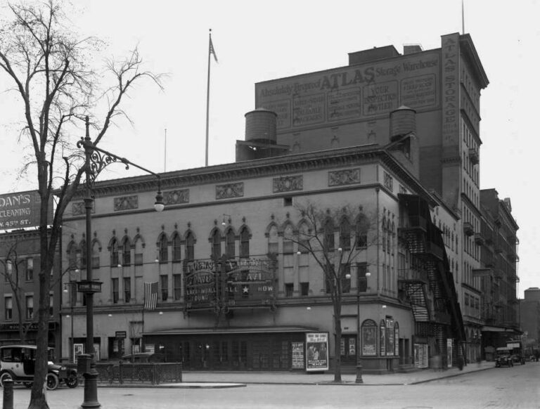 A Photographic Look at New York City Theaters in the Early 1900s