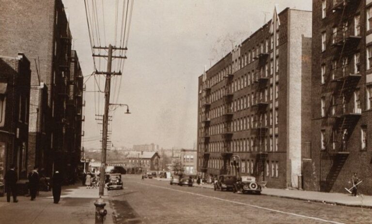 What the Bronx looked like in the 1990s: A Photo Journey through its ...