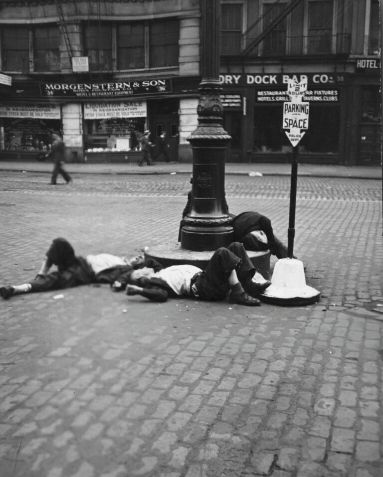 A Glimpse into the Lower East Side: Manhattan in the Early 1900s