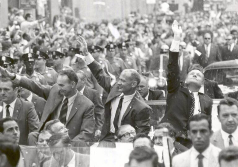 A Visual Journey Through New York City's Iconic Ticker-Tape Parades ...