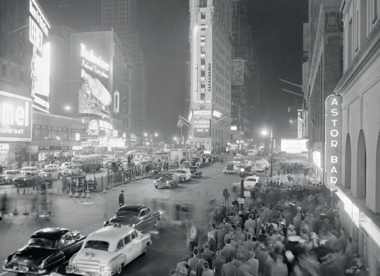 A Visual Journey Through Times Square's 1950s Heyday, Captured in ...