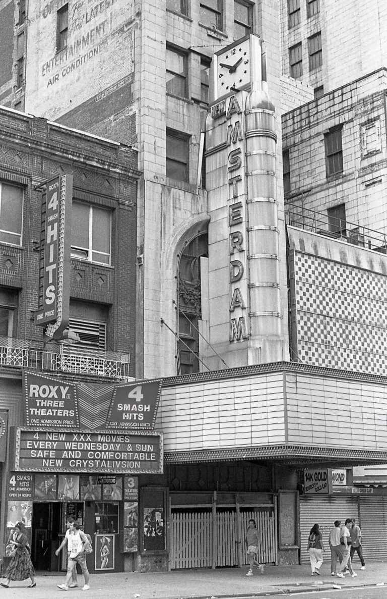 Nostalgic Photos of Times Square in the 1990s: The Great Cleanup and ...